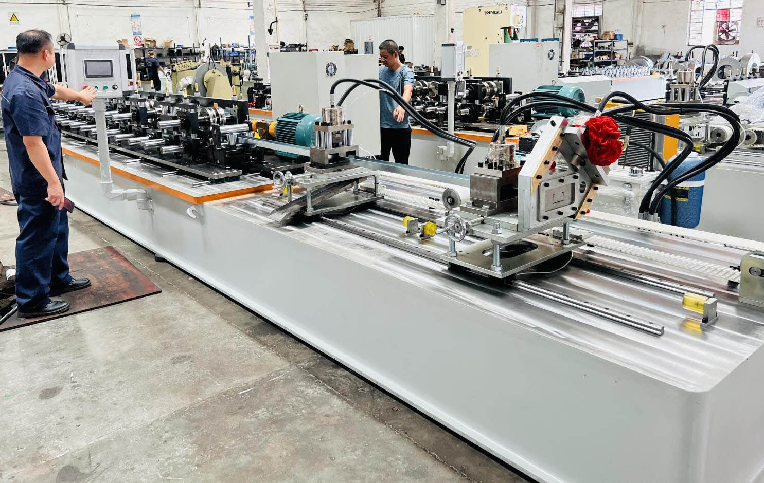 Full Automatic Stud Track Roll Forming Machine - CZ Purlin Roll Forming ...