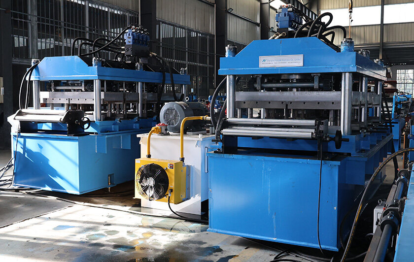 High Speed CUZ Purlin Roll Forming Machine - CZ Purlin Roll Forming ...